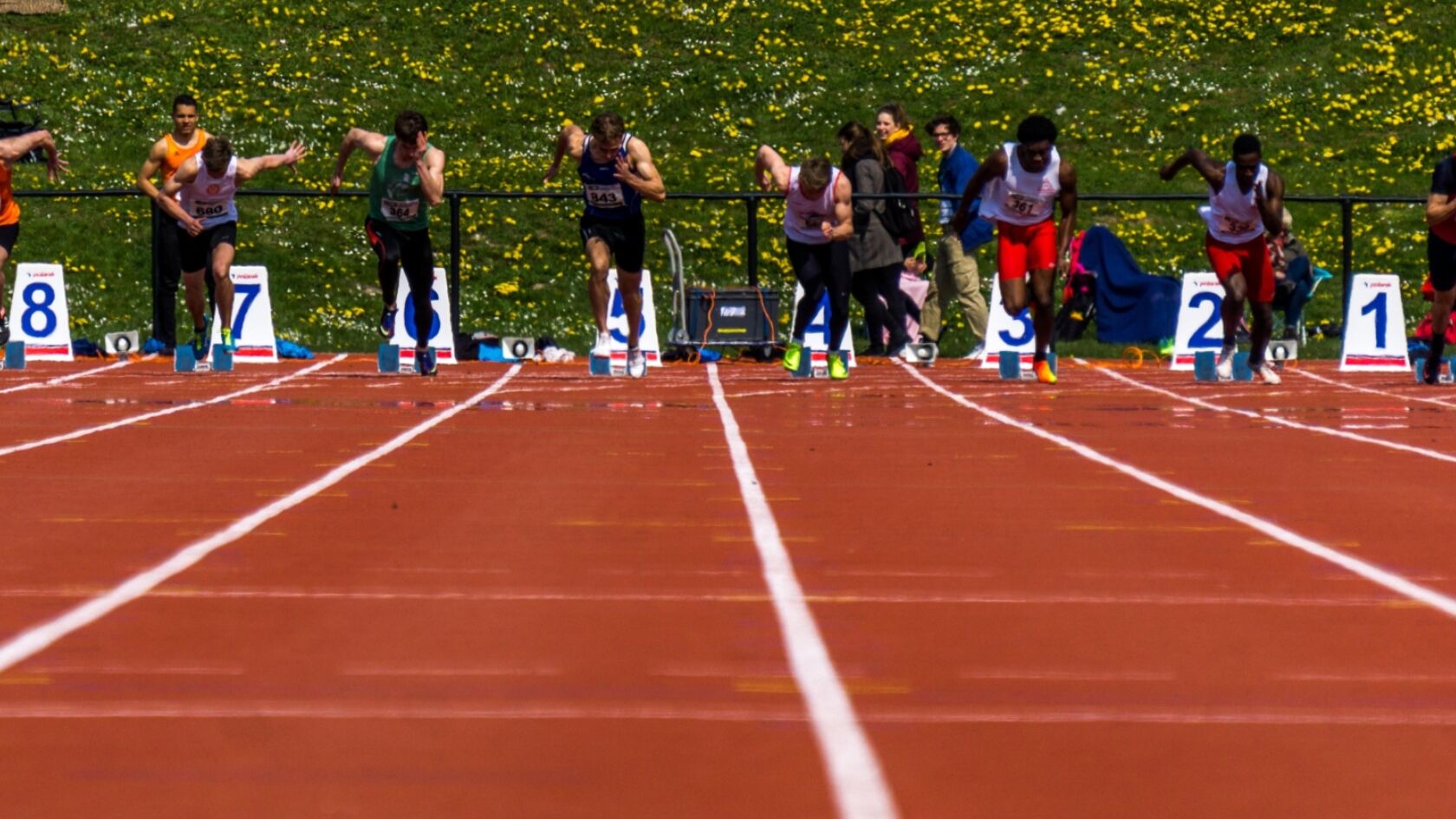 Atletiek | Rotterdam Atletiek en AV’23 leiden competitie