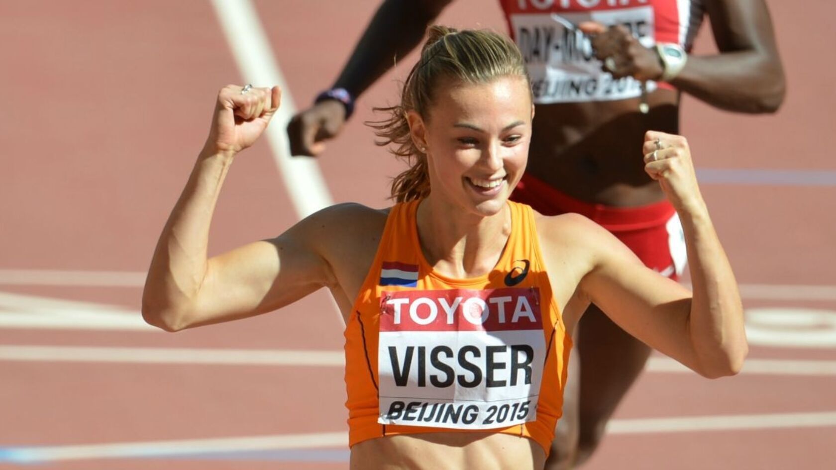 Atletiek | Dag 1: Vliegende start Nadine Visser