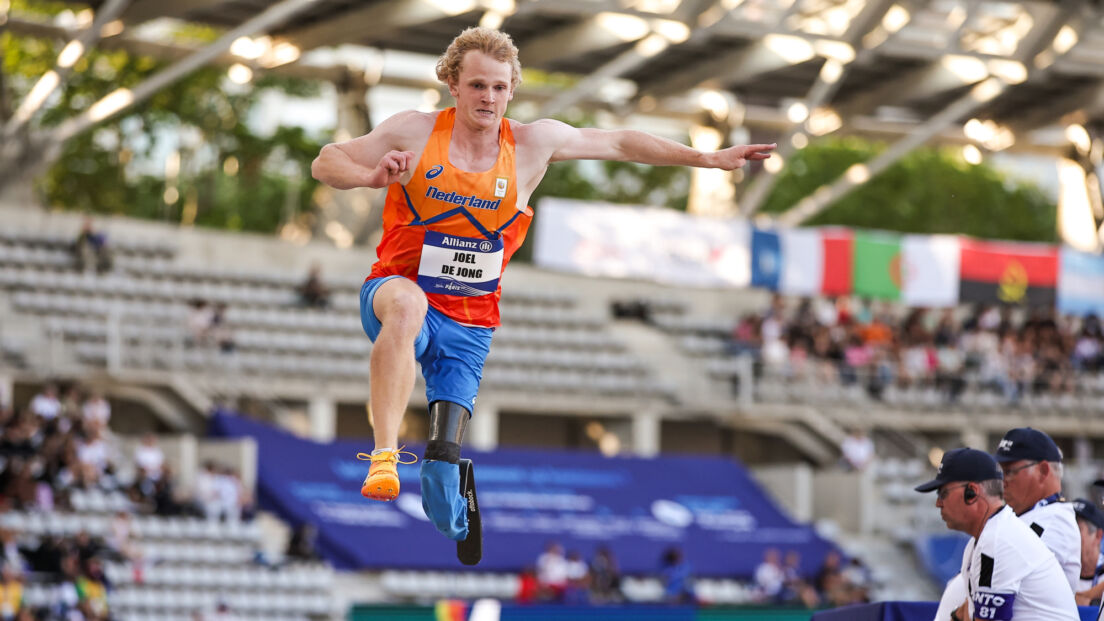 Atletiek | Fleur Jong wereldkampioen verspringen T64