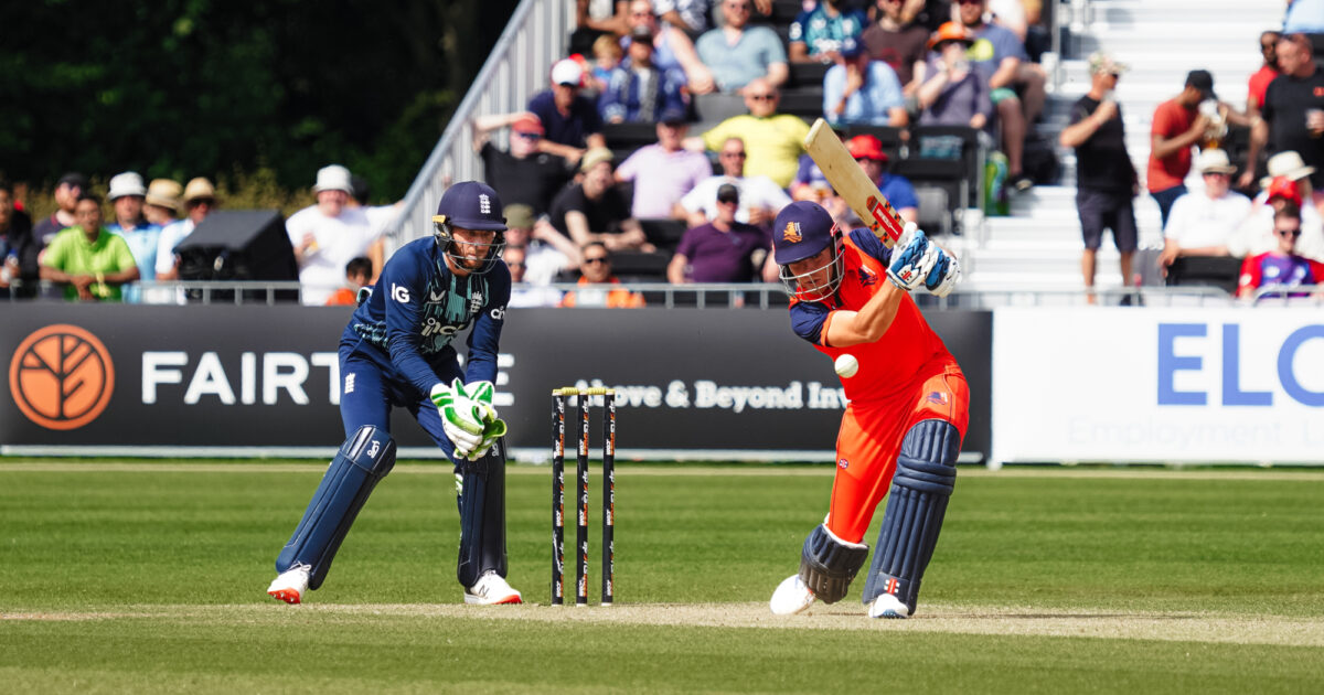 KNCB | Dutch cricketer Bas de Leede signs for Durham