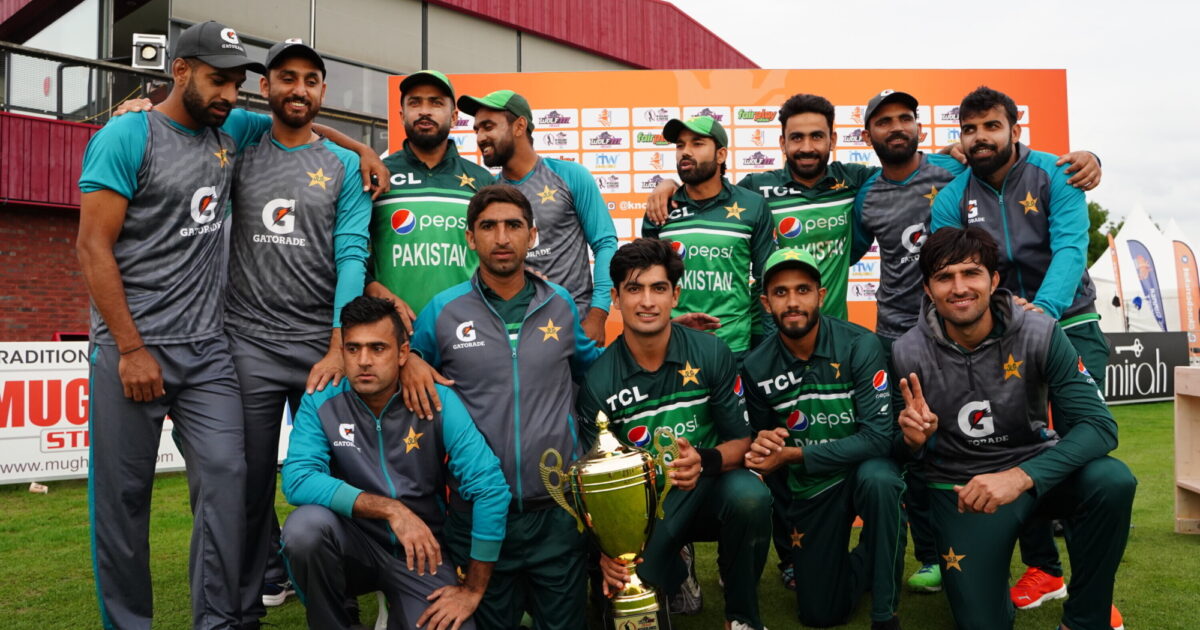 KNCB | Nederland komt tien runs te kort voor historische overwinning