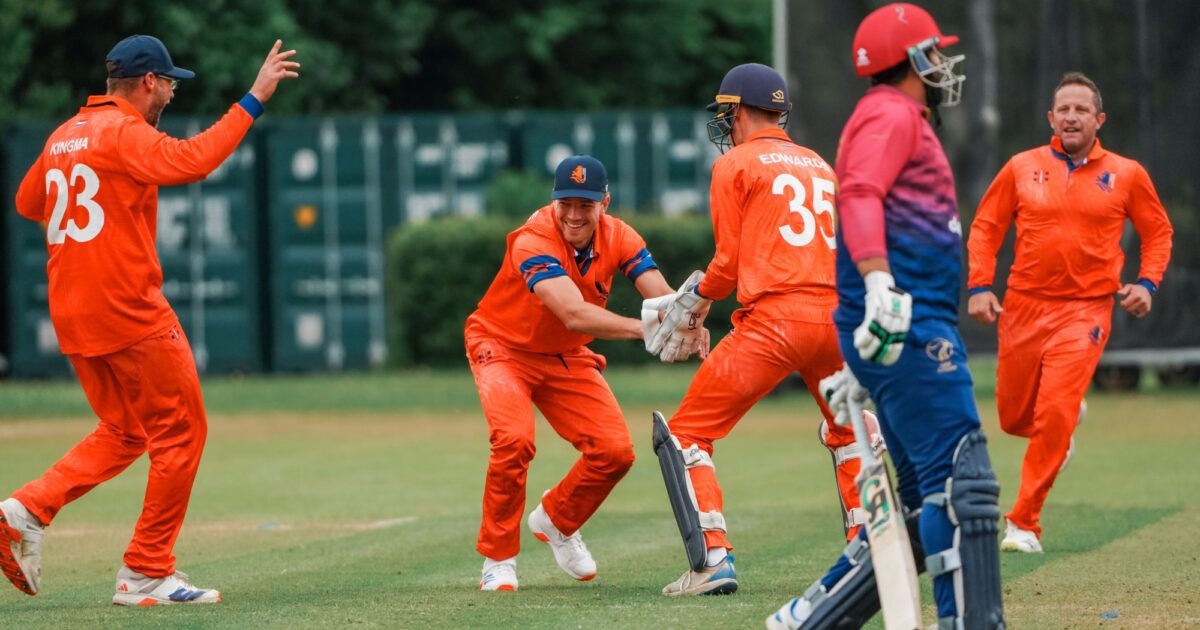 KNCB | Nederland verslaat UAE in WCL2-opener in Amstelveen
