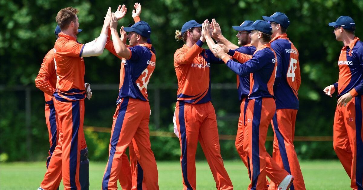 KNCB | Nederlands mannenteam geland in Nederland